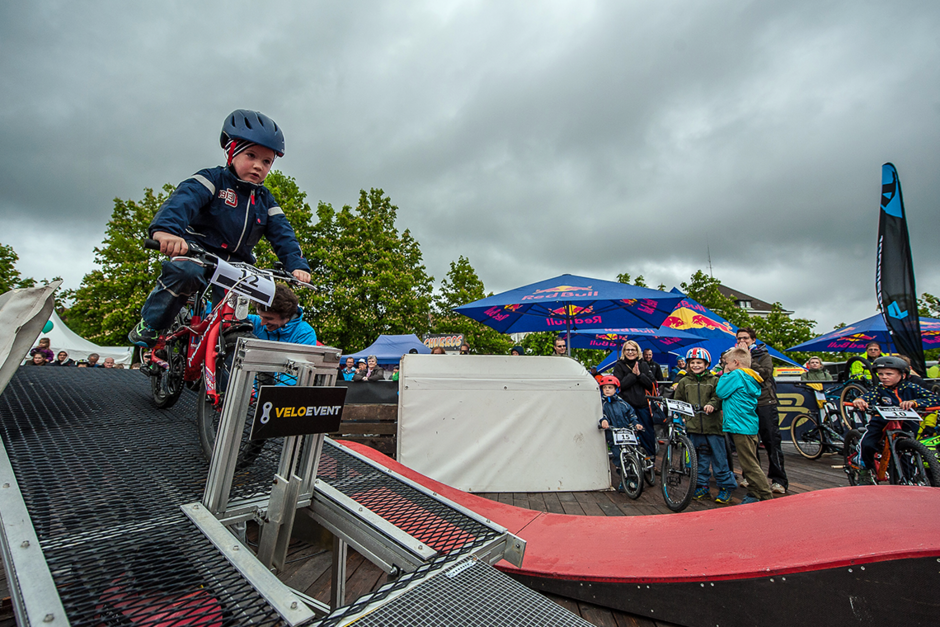 Dual Start Gate mit Countdown & Zeitmessung